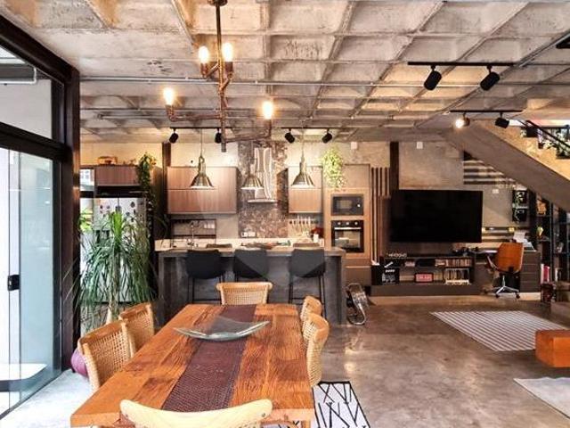 Casa de vila Residencial a venda em PERDIZES!