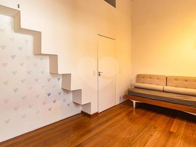 Casa de vila Residencial a venda na VILA NOVA CONCEIÇÃO!