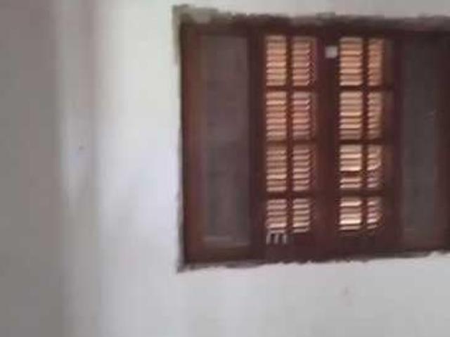 Casa de Vila: / Residencial / Jardim Leonor