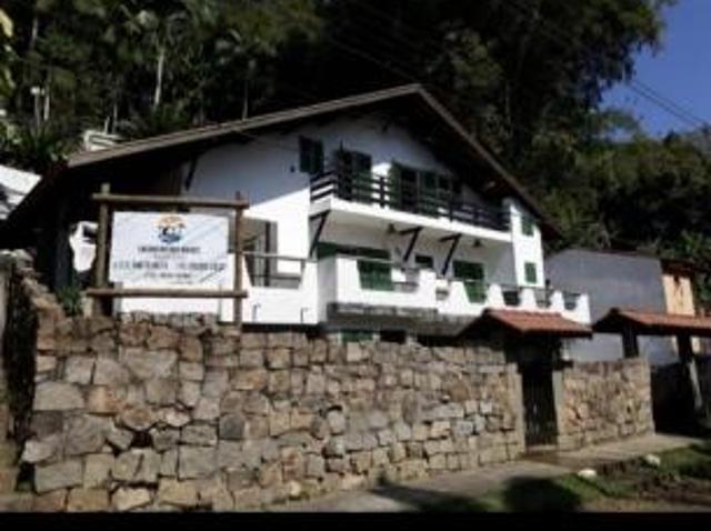 Casa de Vila Venda Ubatuba SP Lázaro