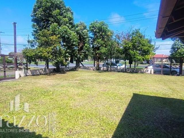 casa de 04 dormitórios em tramandaí