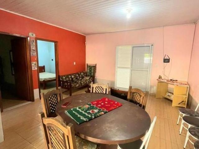 Casa de 02 dormitórios em Nova Tramandaí