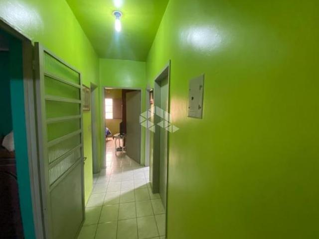 Casa de 02 dormitórios em Alvorada