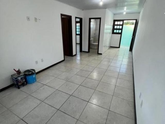 casa de 02 dormitórios em tramandaí