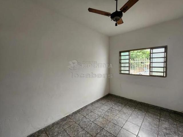 Casa de 02 dormitórios sendo 01 tipo apartamento no bairro Jardim Simões