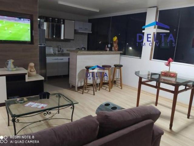 Casa de 03 andares mobiliada a venda em Torres