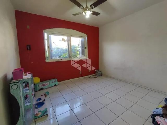 Casa de 03 dormitórios no Rosário