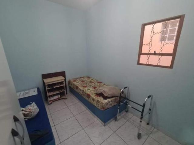Casa de 03 dormitórios a venda no bairro Maricá