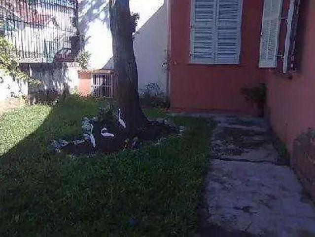 Casa de 03 dormitórios com suite à venda no bairro Medianeira, Porto Alegre