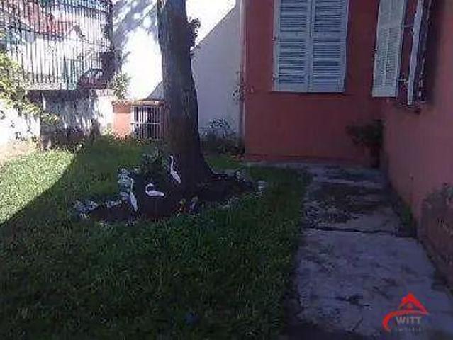 Casa de 03 dormitórios com suite à venda no bairro Medianeira, Porto Alegre