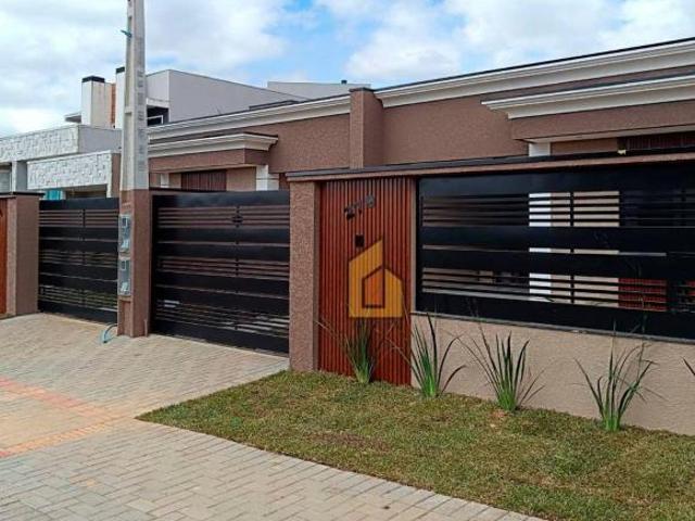Casa de 03 Quartos com Suíte no Costeira em Araucária PR A venda por R$599.000,00