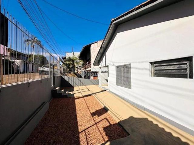 casa de 03 quartos no bairro Vila Nova em Novo Hamburgo