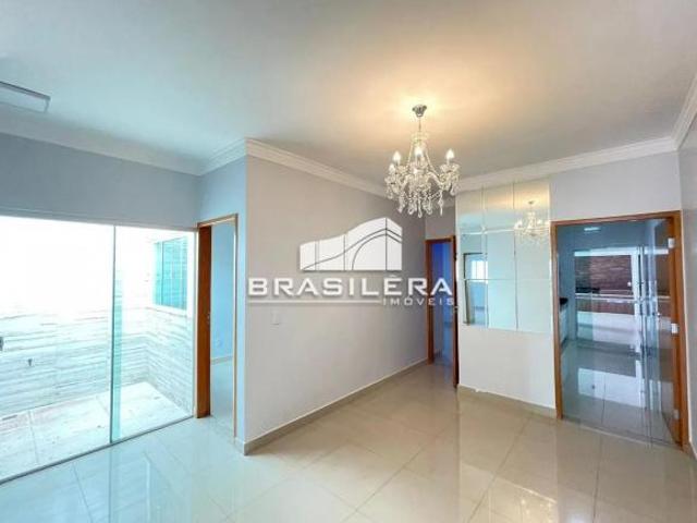 Casa de 03 quartos sendo uma suíte à venda, Residencial Center Ville, Goiânia, GO