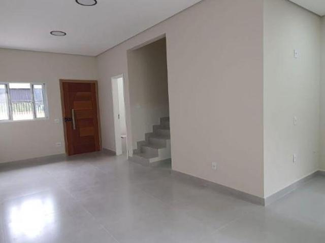 Casa de 140 m² com 2 quartos em venda em Vila Bela Flor