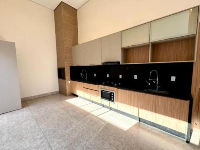 Casa de 140 m² com 3 quartos à venda em Campo Grande