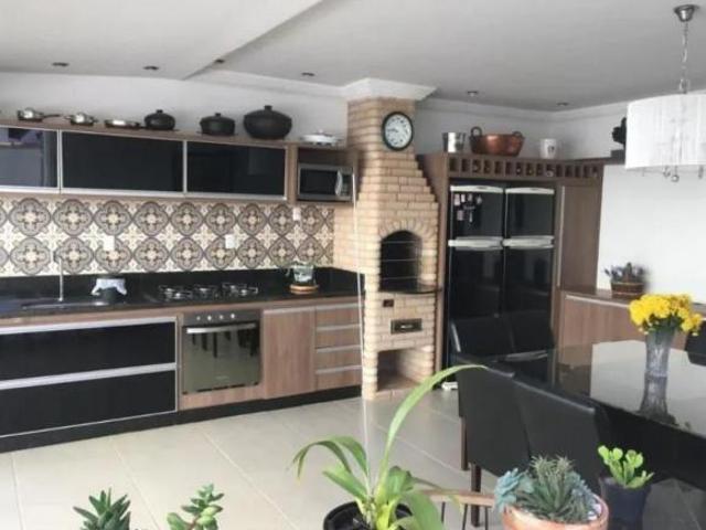 Casa de 140 m² com 3 quartos à venda no Solar de Itamaracá