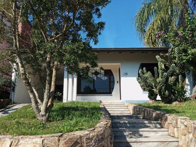 Casa de 140m² para venda por R$ 1.300.000