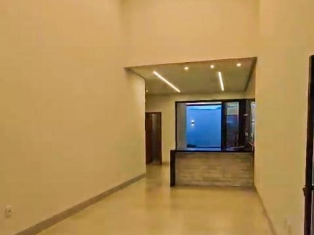Casa de 142 m² com 03 quartos, sendo 01 suíte á venda no jardim Presidente Goiânia GO