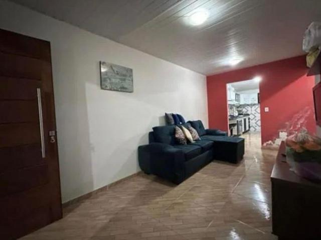 Casa de 142 m² com 2 quartos à venda no Centro