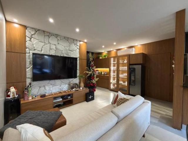 Casa de 146,62 m² com 03 suítes à venda no Jardins Capri Senador Canedo GO