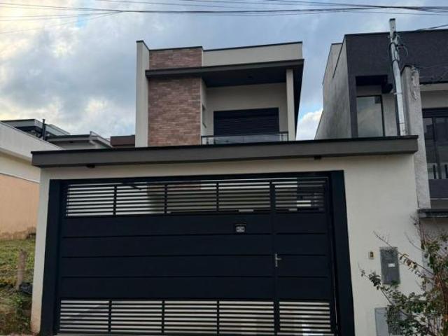 Casa de 150 m² com 3 quartos à venda em Chácara Jaguari