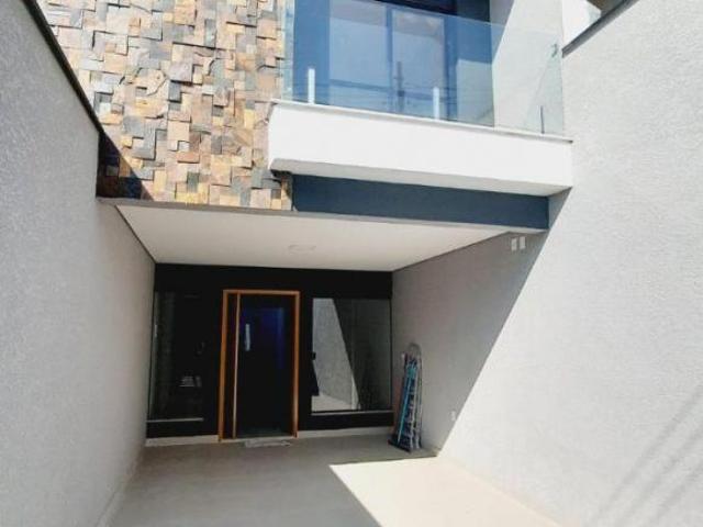 Casa de 150 m² com 3 quartos à venda na Vila Carrão