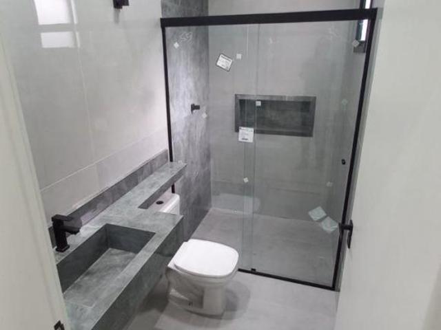 Casa de 150 m² com 3 quartos e 2 vagas à venda em Jardim Marambaia
