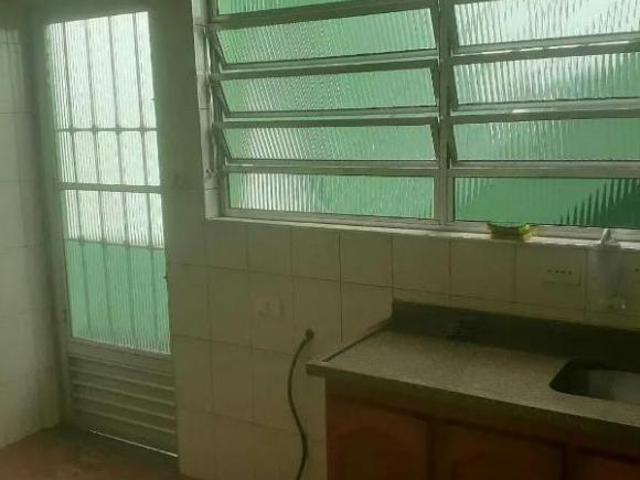 Casa de 150 m², 2 quartos em Parque Vitória, São Paulo