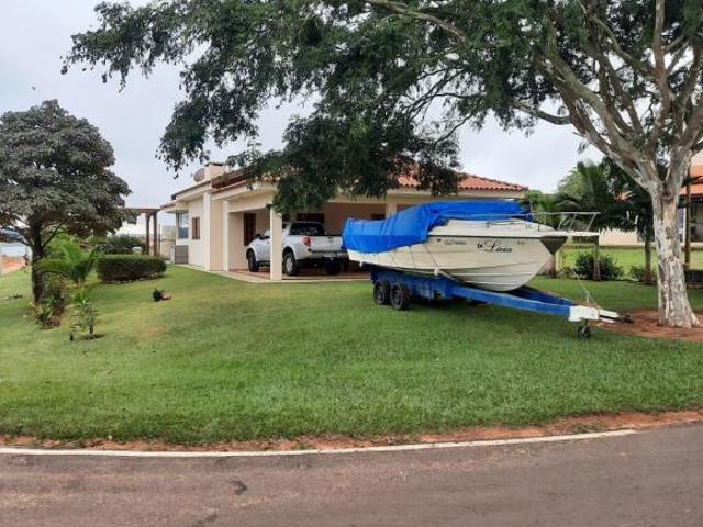 Casa de 150m², vista para a represa, mobiliada, com 3 dorms, sendo 1 suíte, à venda, no Riviera V