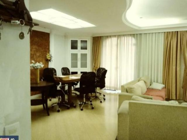 Casa de 160m² com 3 dormitórios com salão de 180m²