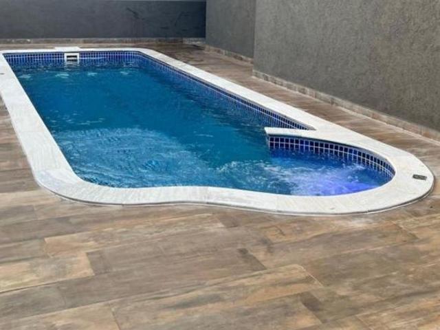 Casa de 162 m² com 3 quartos à venda em Jardim Paiquerê