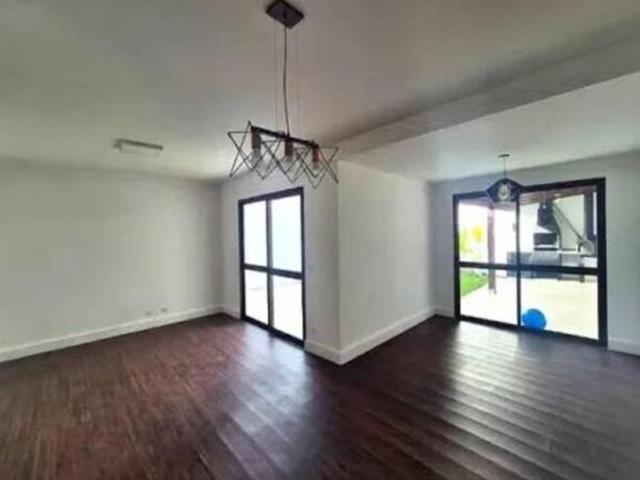 Casa de 168 m² com 3 quartos à venda em Alphaville/Tamboré