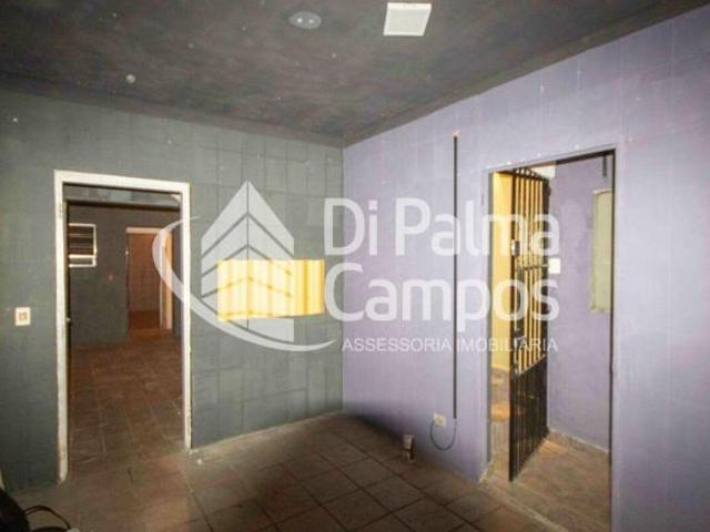 Casa de 168m², com 4 pavimentos para locação ou venda no bairro da Saúde