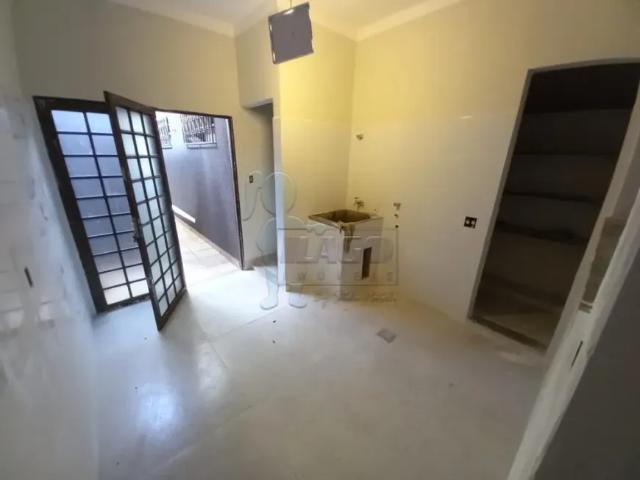 Casa de 174m² com 03 quartos para locação e venda Parque Anhanguera