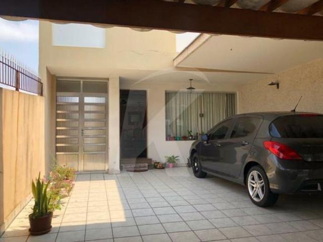 Casa de 175m² para Venda no Jd. São Paulo com 3 dormitórios 1suíte e 3 vagas