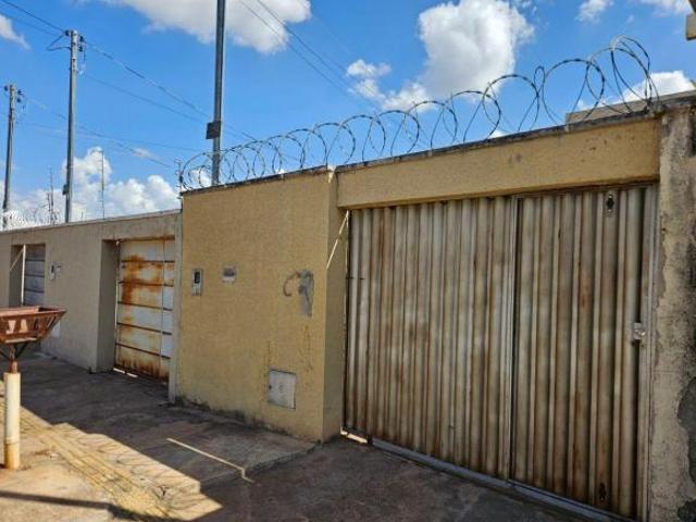 Casa de 180 m² com 2 quartos à venda no Jardim São José