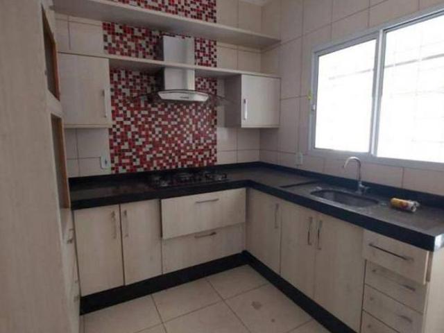 Casa de 180 m² com 3 quartos, 1 suíte, área de lazer à venda no Jardim das Nações
