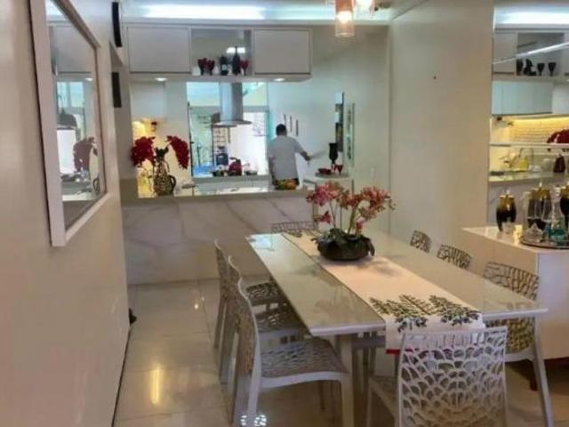 Casa de 180 m² com 3 quartos à venda em Vila Urupês Ótima oportunidade
