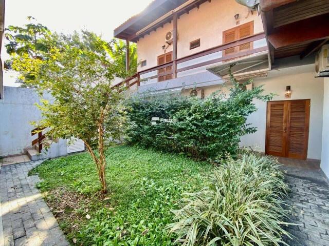 Casa de 184 m² Praia de Pernambuco Guarujá, à venda por R$ 845.000 ou aluguel por R$ 6.084,16/mês