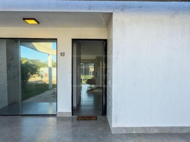 Casa de 190 m² com 2 quartos no Jardim Botânico e 663m² de terreno à venda | Escritura