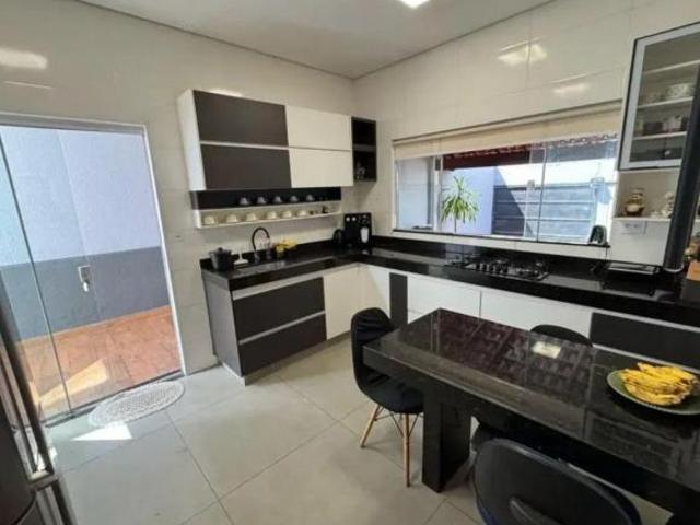 Casa de 190 m² com 3 quartos em venda em Ipiranga