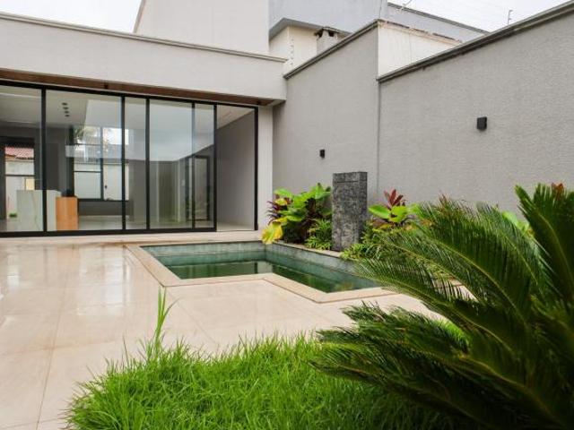 Casa de 194m² com 03 suítes á venda no Setor Três Marias Goiânia Go