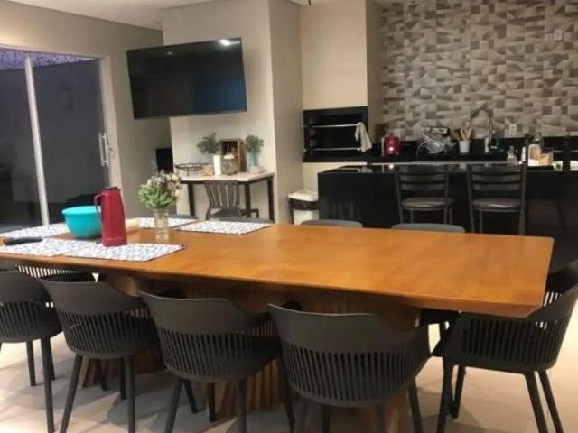 Casa de 195 m² com 3 quartos em venda em Vila Maria Auxiliadora