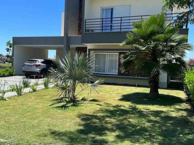 Casa de 100 m² com 4 quartos à venda em Jardim Vila Paradiso