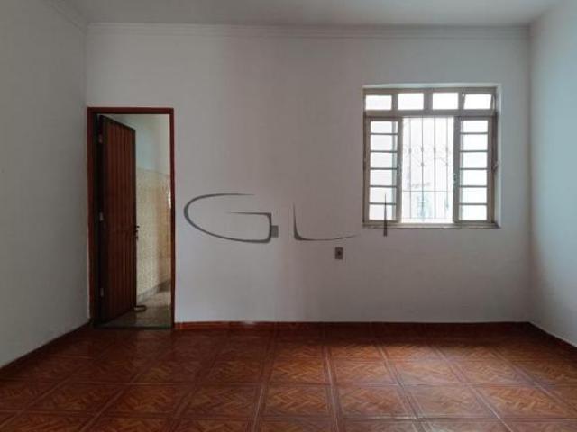 Casa de 105 m² com 2 quartos à venda em Carandiru