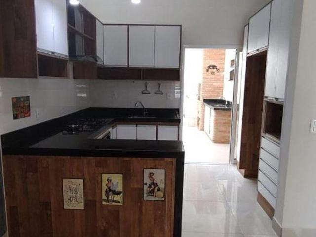Casa de 109 m² com 3 quartos em venda cond. Vila Ytu Jardins do Imperio