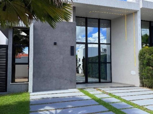 Casa de 110 m² na Milton Gonçalves de Oliveira Centro Eusébio CE, aluguel por R$ 4.805/mês