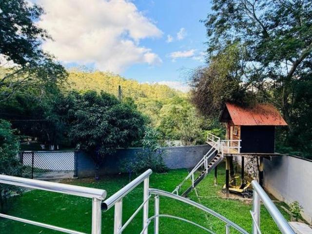 Casa de 1138 m² com 2 quartos à venda em Mairiporã em Condomínio Fechado