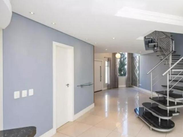 Casa de 120 m² com 3 quartos à venda na Vila Galvão