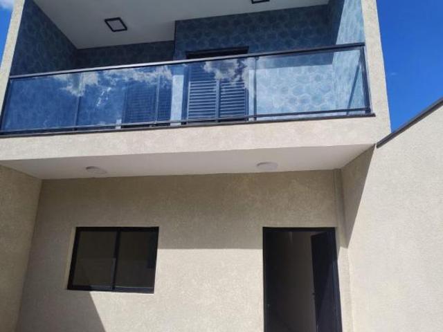 Casa de 129 m² com 3 quartos à venda em Parque Munhos